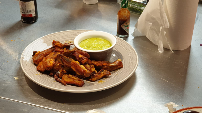 Dos recetas para hacer un 'snack' de Ternasco de Aragón