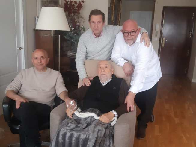 Muere Eloy Fernández Clemente a los 80 años