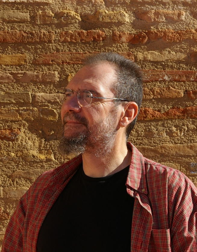 Eugenio Gracia: “El barrio del Carmen es un buen escenario de novela negra”