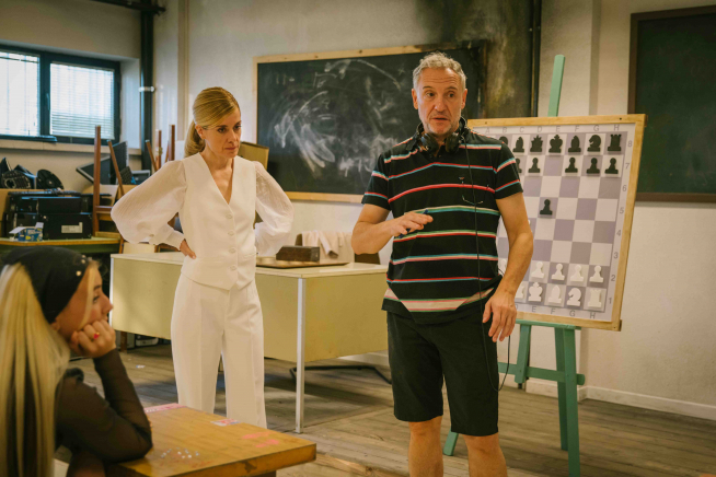 Primeras imágenes de 'Menudas piezas', dirigida por Nacho G. Velilla y ...