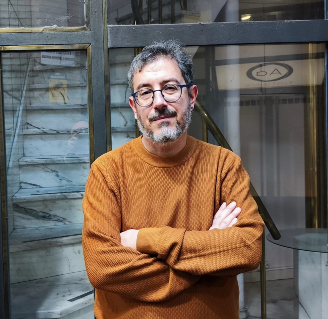 La magia del color y del dibujo de Jesús Cisneros se ofrece en la ...