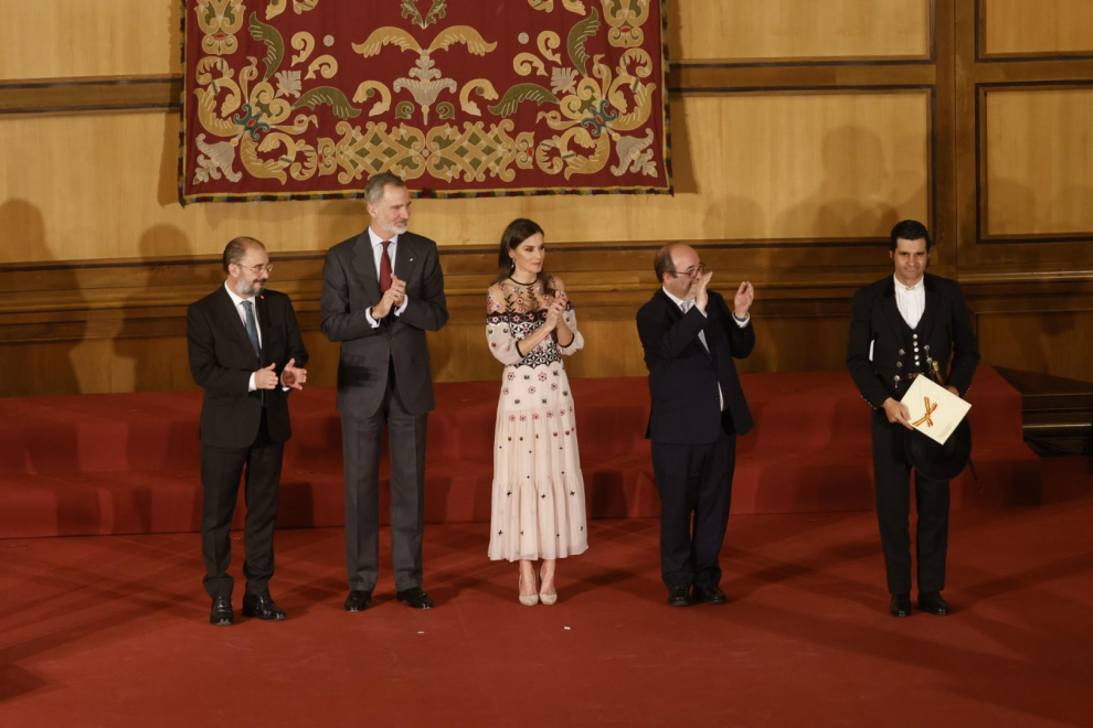 Fotos de los Los Reyes presidiendo en Zaragoza la entrega de los ...