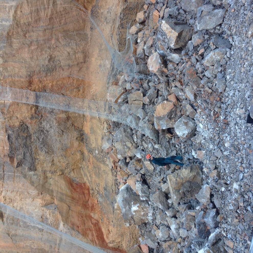 Desprendimiento de rocas en Monrepós | Imágenes