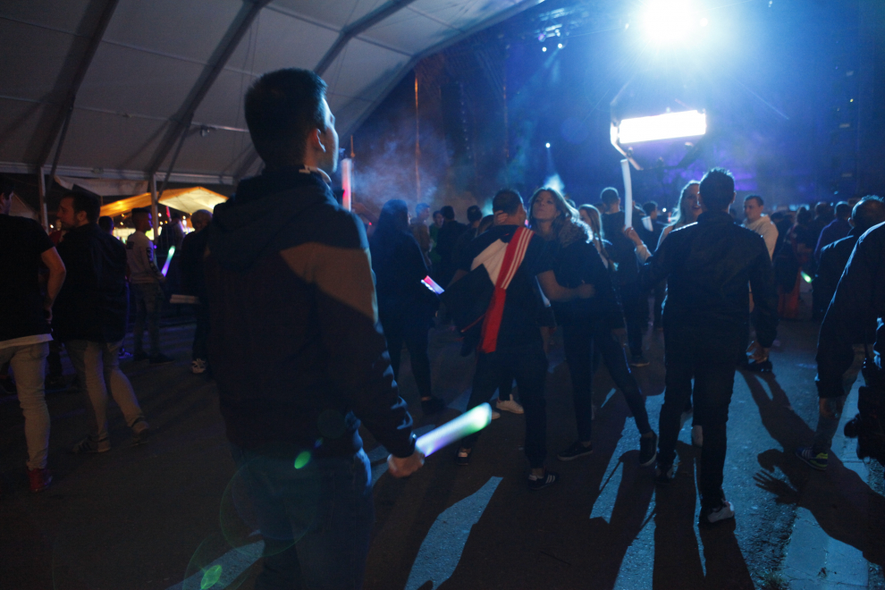 Rave in the River | Imágenes