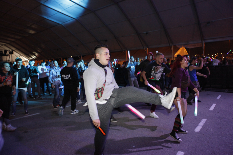 Rave in the River | Imágenes