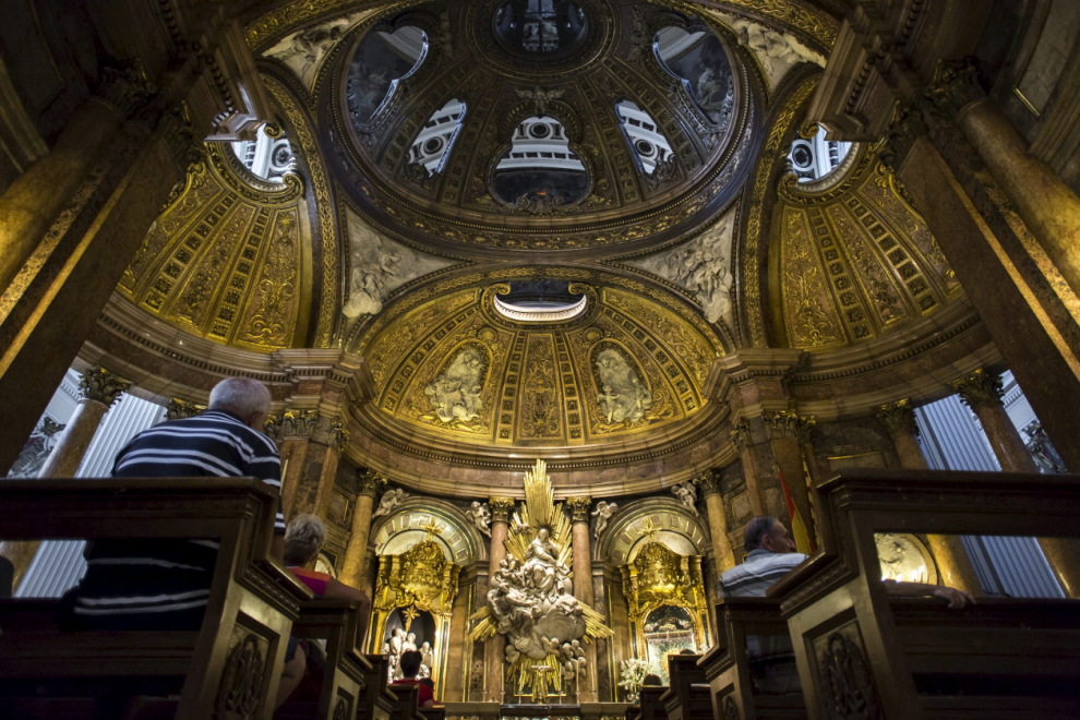 Las mejores fotografías de la Santa Capilla de la basílica