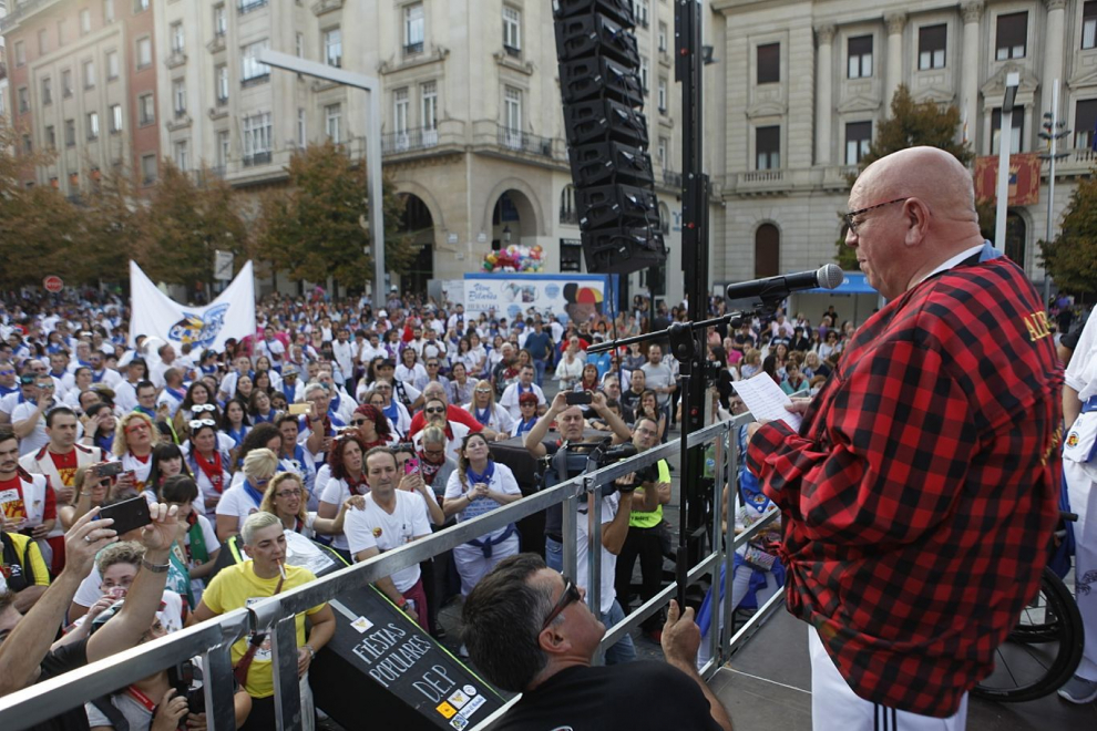 Los pregones de las peñas abren las Fiestas del Pilar