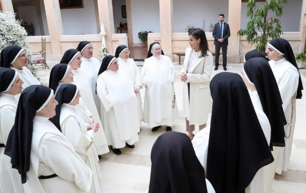 La reina Letizia, con las monjas dominicas de Lerma