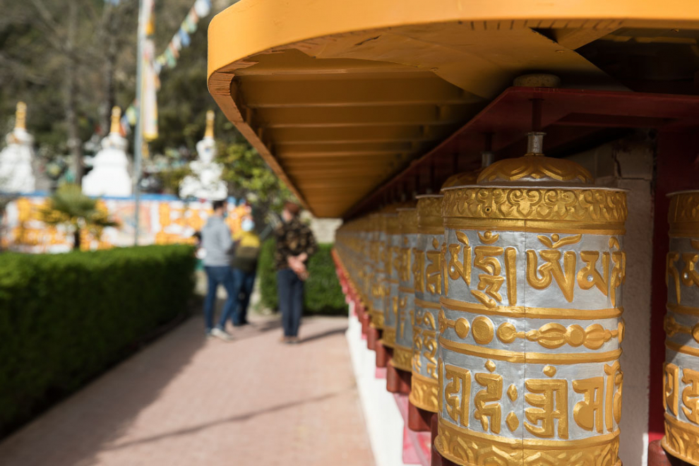 Fotos del centro budista Dag Shang Kagyu de Panillo en 'Aragón es ...