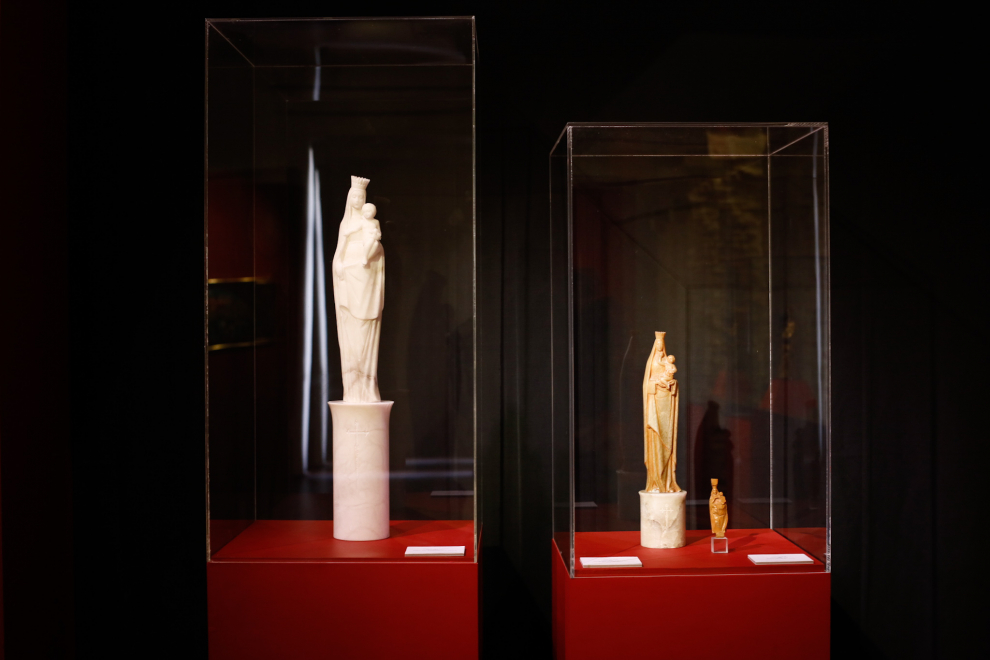 Alma Mater Museum presenta la exposición 'Utopía y realidad' | En imágenes