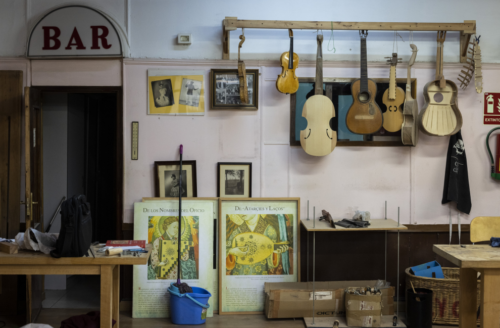 Imágenes de la Escuela de Violeros de Zaragoza, que lleva siete cursos ...