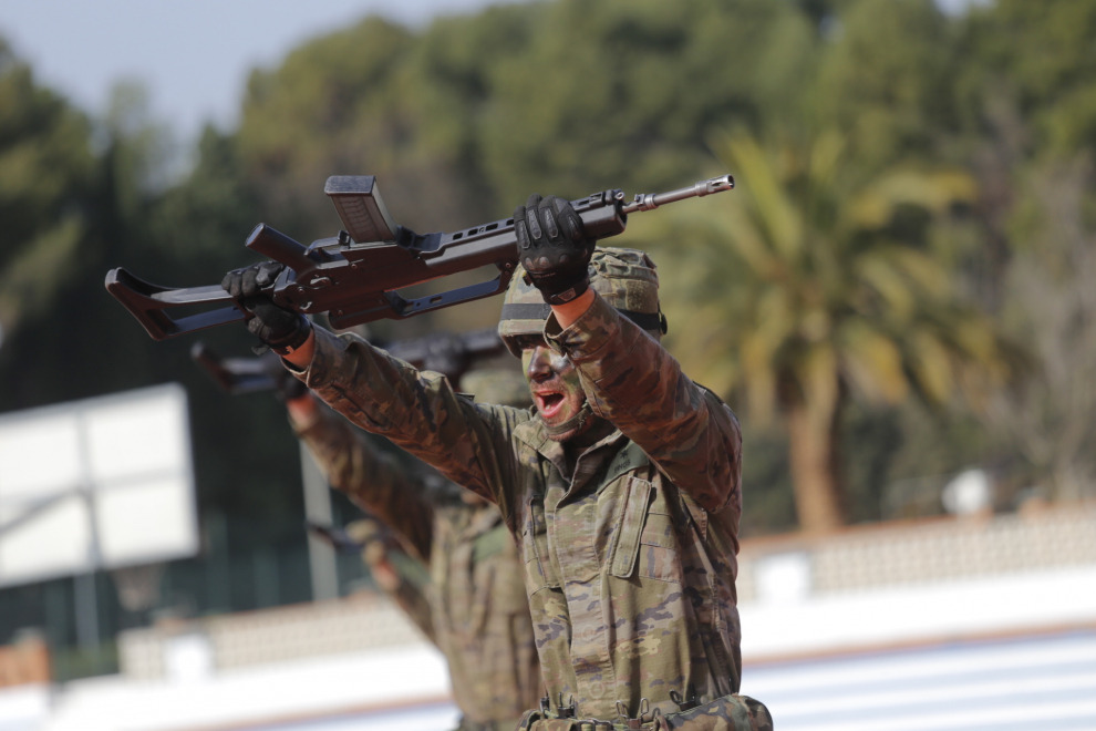 Fotos: La Academia General Militar en Zaragoza abre sus puertas a la ...