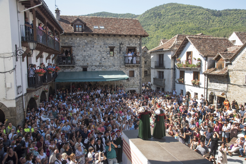 Imágenes del Día del Traje de Ansó 2022 | Imágenes