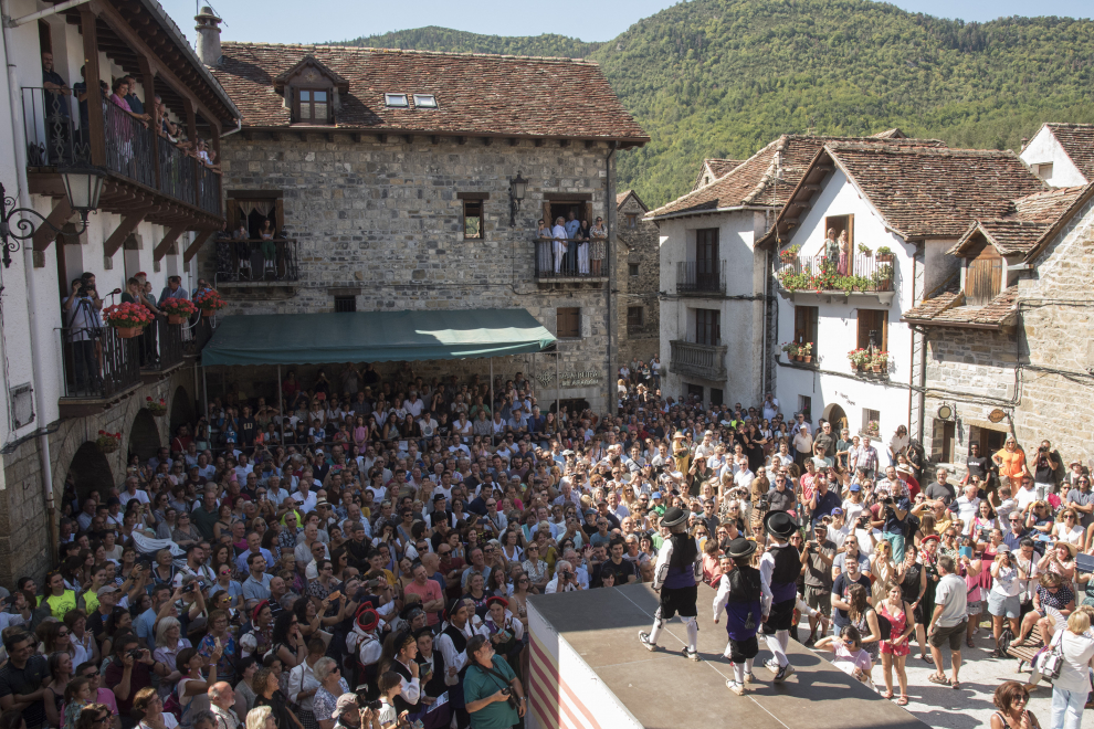 Imágenes del Día del Traje de Ansó 2022 | Imágenes