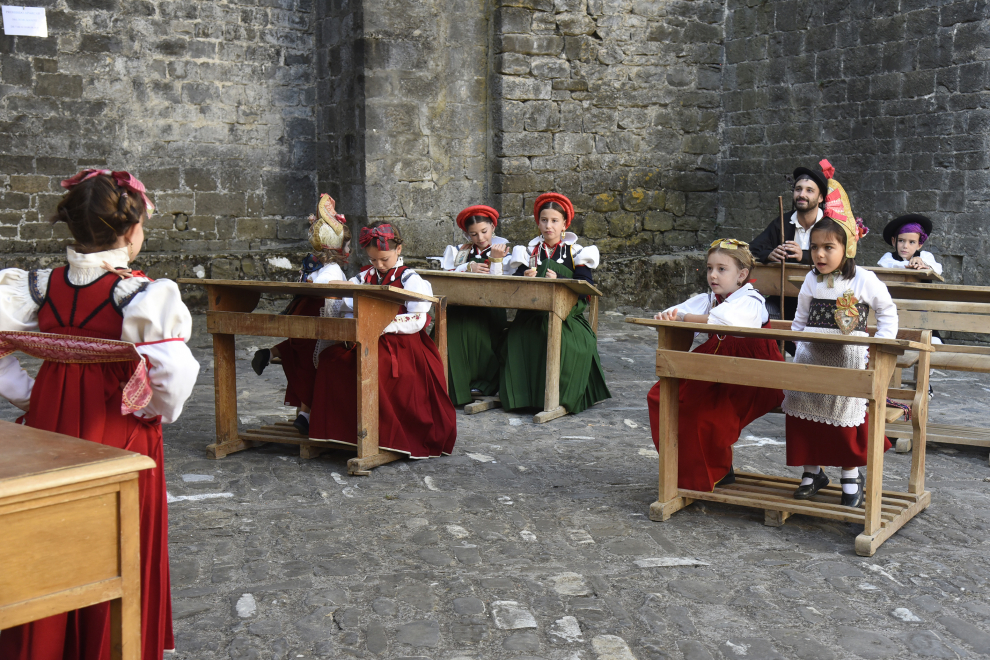 Imágenes del Día del Traje de Ansó 2022 | Imágenes