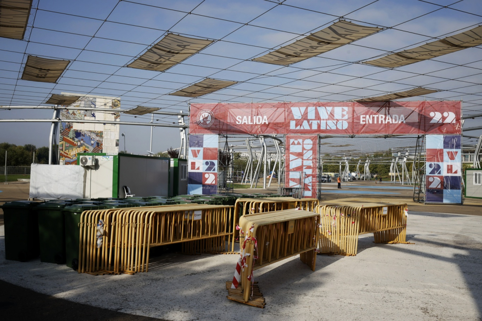 Fotos del montaje del Vive Latino de Zaragoza