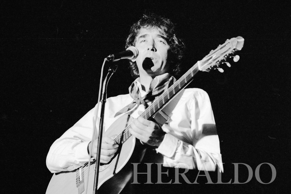 Fotos de conciertos de Joan Manuel Serrat en Zaragoza | Imágenes