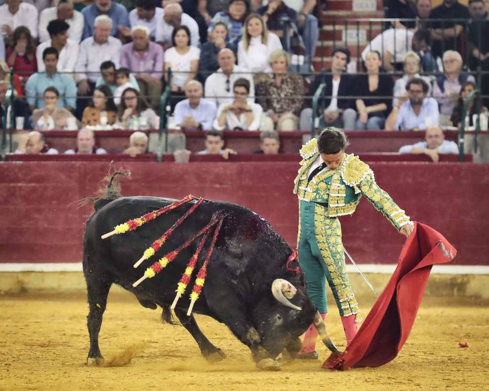 Fotos de la corrida de toros de Morante, Urdiales y Talavente en las ...