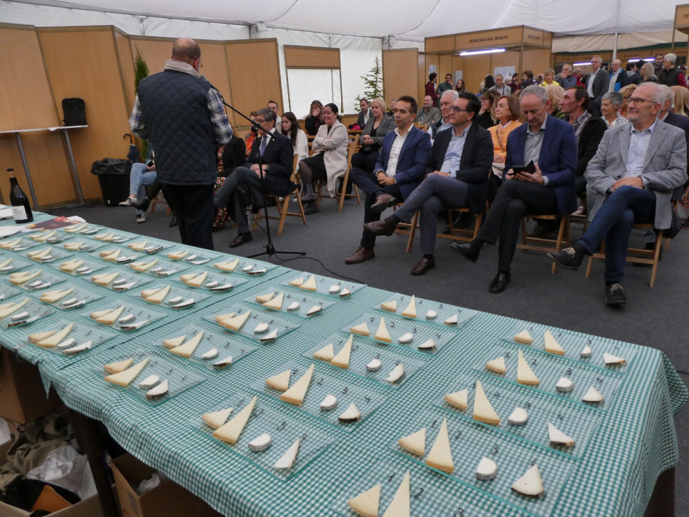 Fotos: Nueva edición de la Feria de Otoño de Biescas | Imágenes