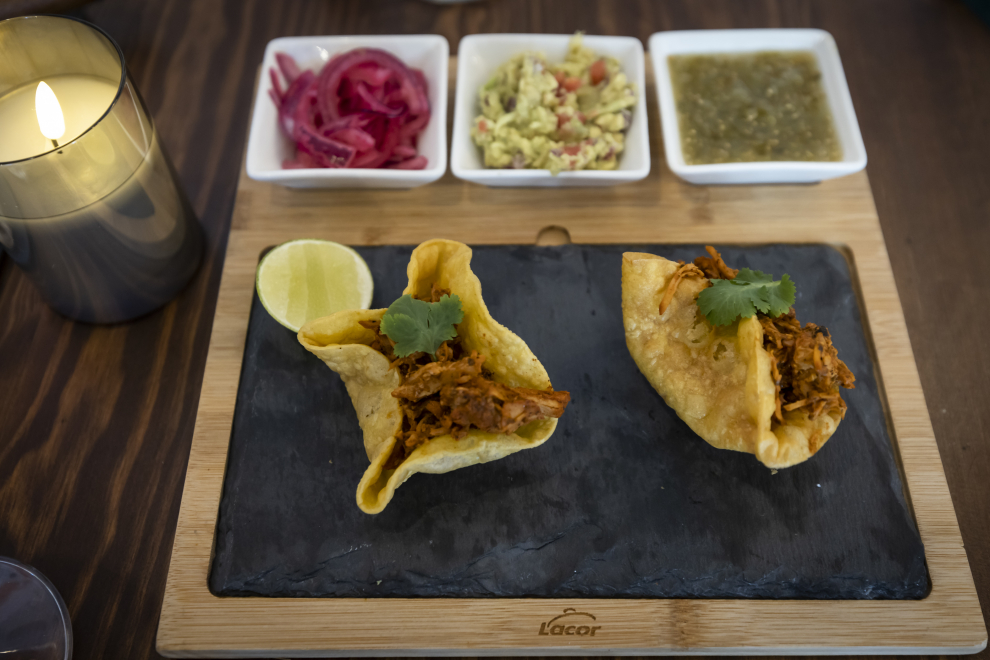 Artisan Real Food, nueva apertura en el barrio Jesús de Zaragoza | Imágenes