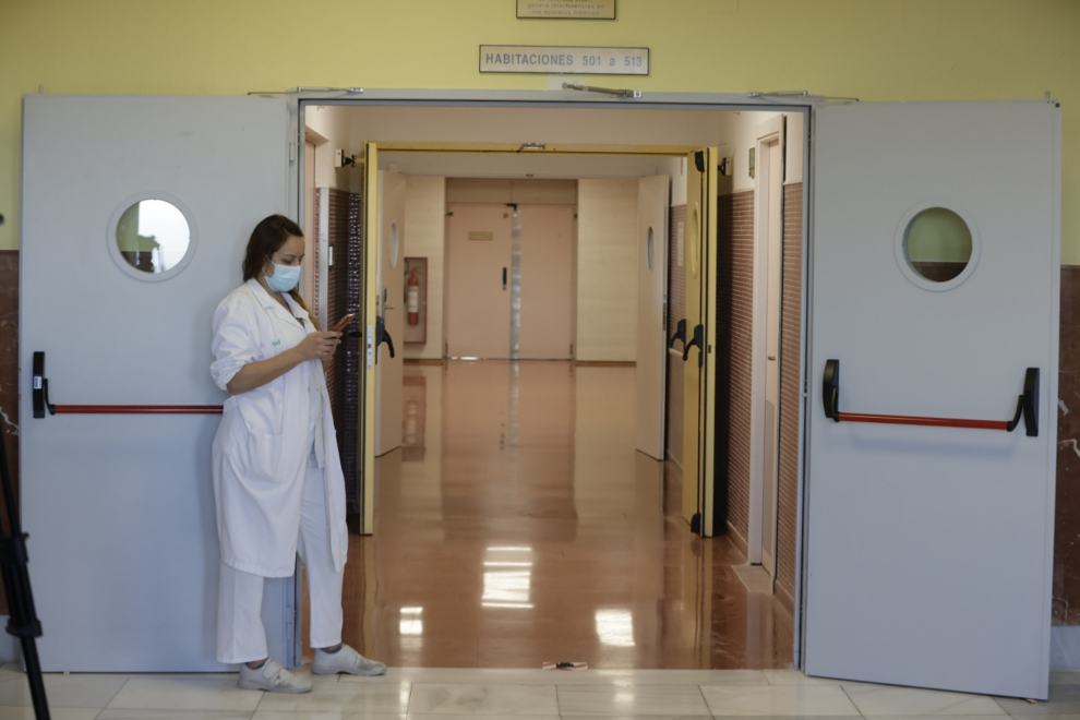 Fotos: Sira Repollés inaugura la nueva planta de Psiquiatría Royo ...