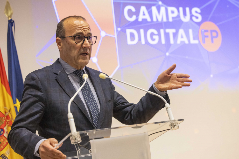 Fotos de la presentación del campus digital de FP de Aragón | Imágenes