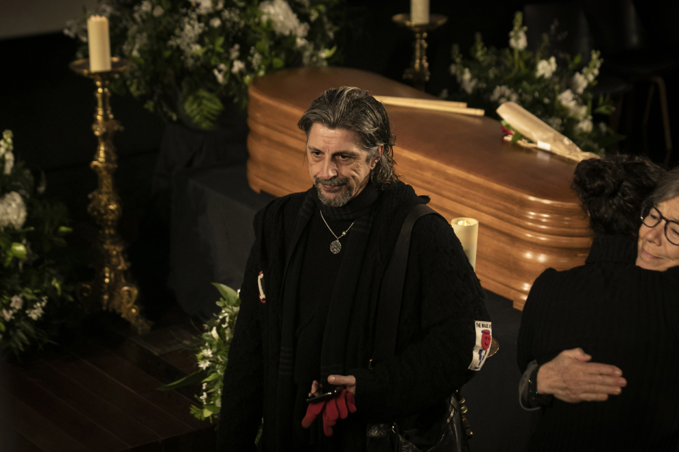 Fotos de la capilla ardiente de Carlos Saura en la Academia de Cine de Madrid | Imágenes