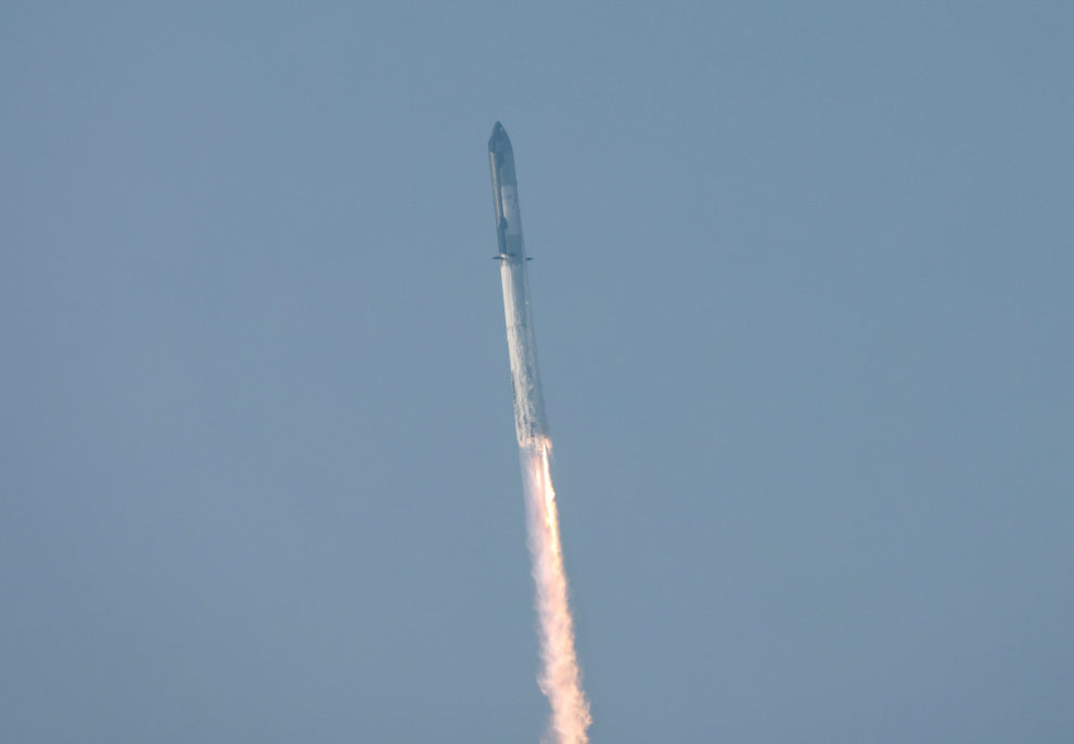 Fotos de la explosión del Starship de Elon Musk tras su despegue