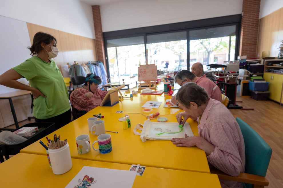 Así funciona Aspace Zaragoza, centro de referencia para personas con ...