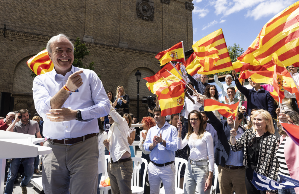 Fotos del Mitin del PP en Zaragoza con Feijóo, Jorge Azcón y Natalia ...