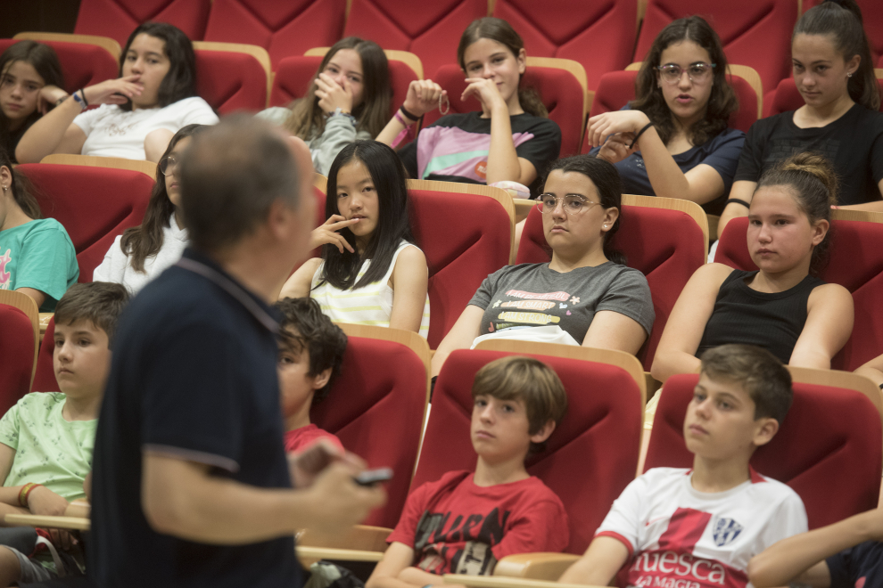 Fotos del Unizar Kids 2023: escolares aragoneses reflexionan sobre el ...