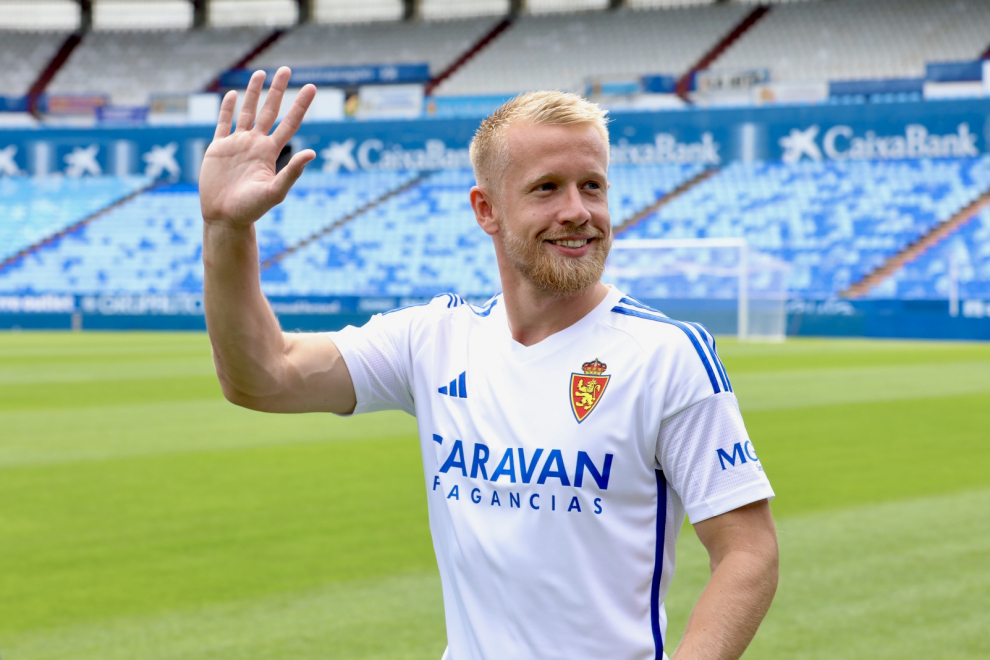 Fotos de la presentación del Maikel Mesa, Bakis y Lecoeuche en el Real ...
