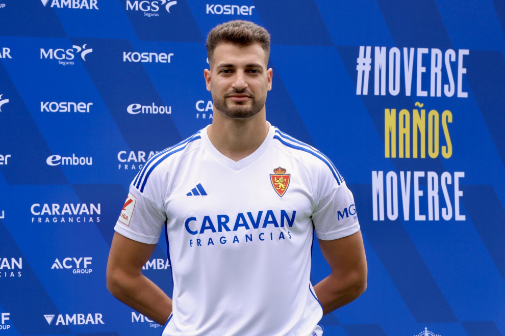 Fotos de la presentación del Maikel Mesa, Bakis y Lecoeuche en el Real ...