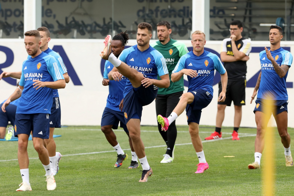 Primer entrenamiento de Bakis con el Real Zaragoza | Imágenes