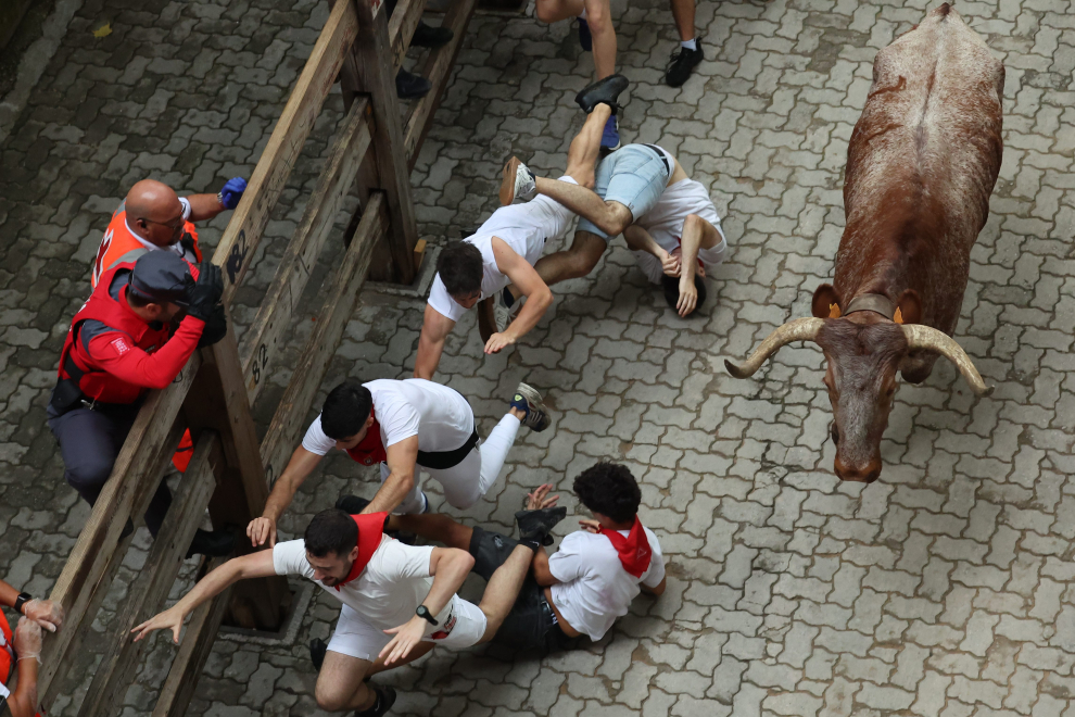 El quinto encierro de San Fermín, en imágenes | Imágenes