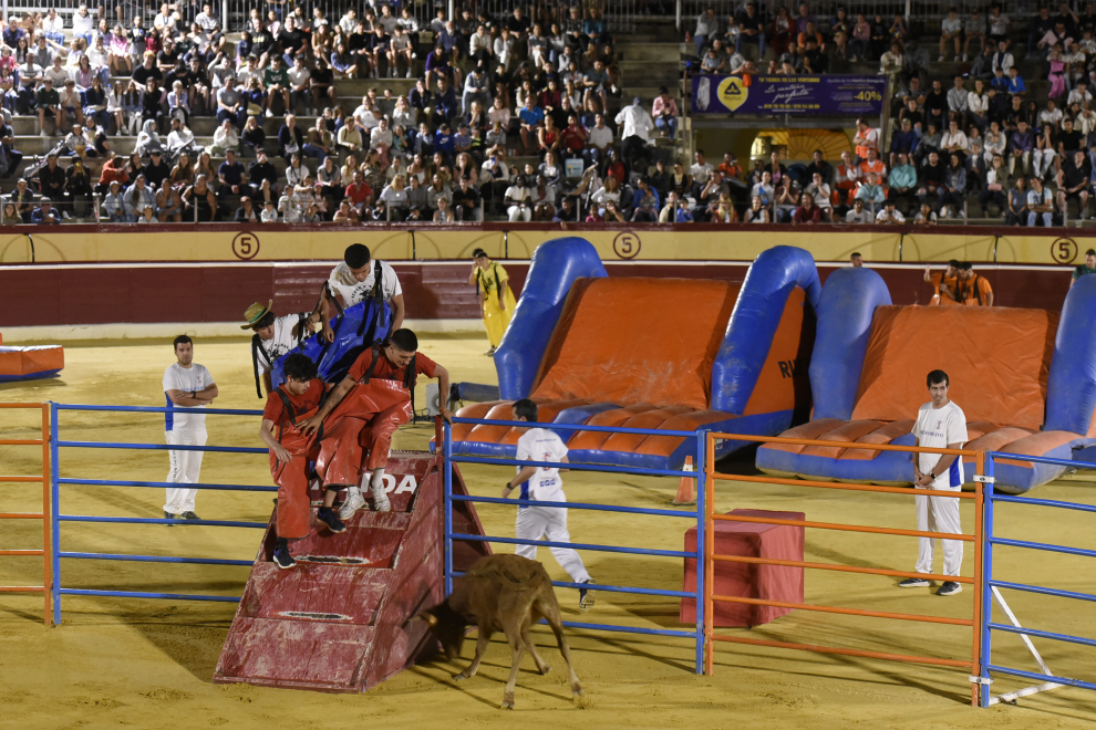 Imágenes del Grand Prix de las Peñas en la plaza de toros de Huesca ...