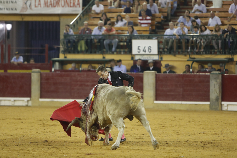 Toros, en imágenes: corrida concurso de ganadería de la Feria del Pilar ...