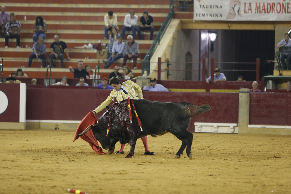 Toros, en imágenes: corrida concurso de ganadería de la Feria del Pilar ...