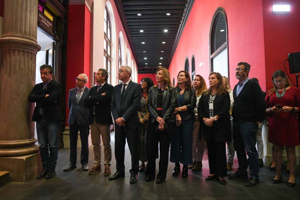 Fotos de la exposición sobre Ramón y Cajal en el Paraninfo de Zaragoza