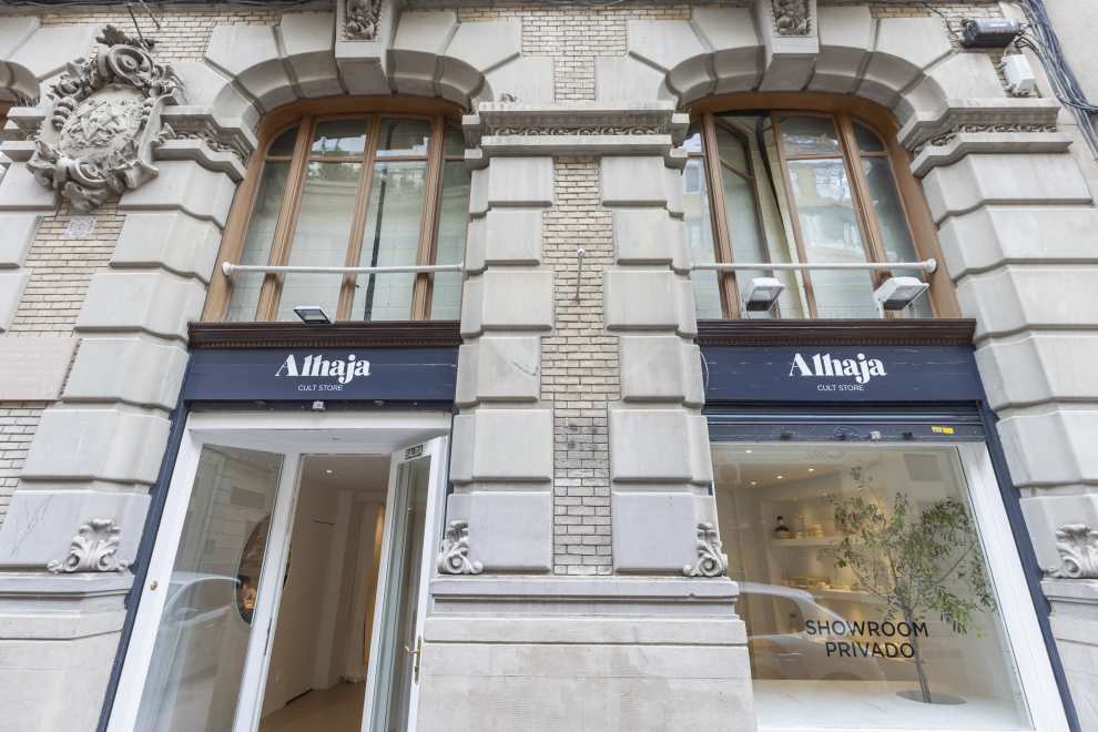 Alhaja Cult Store: fotos de las anillos, pendientes y colgantes de la marca