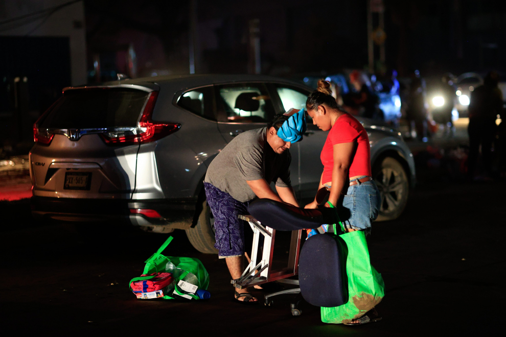 En Fotos Daños Y Saqueos Tras El Paso Del Huracán Otis Por La Ciudad
