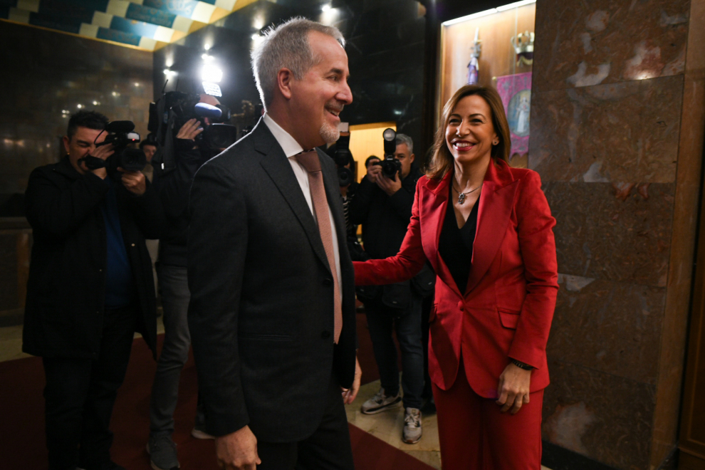 Fotos de la constitución de la sociedad para impulsar la nueva Romareda | Imágenes