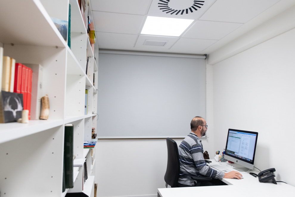 Últimos retoques en la nueva facultad de Filosofía y Letras | Imágenes