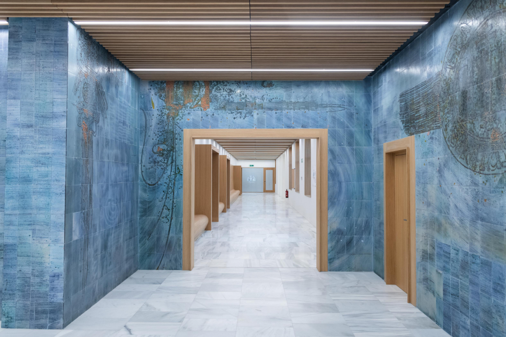 Últimos retoques en la nueva facultad de Filosofía y Letras | Imágenes