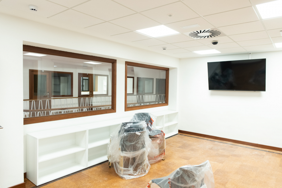 Últimos retoques en la nueva facultad de Filosofía y Letras | Imágenes