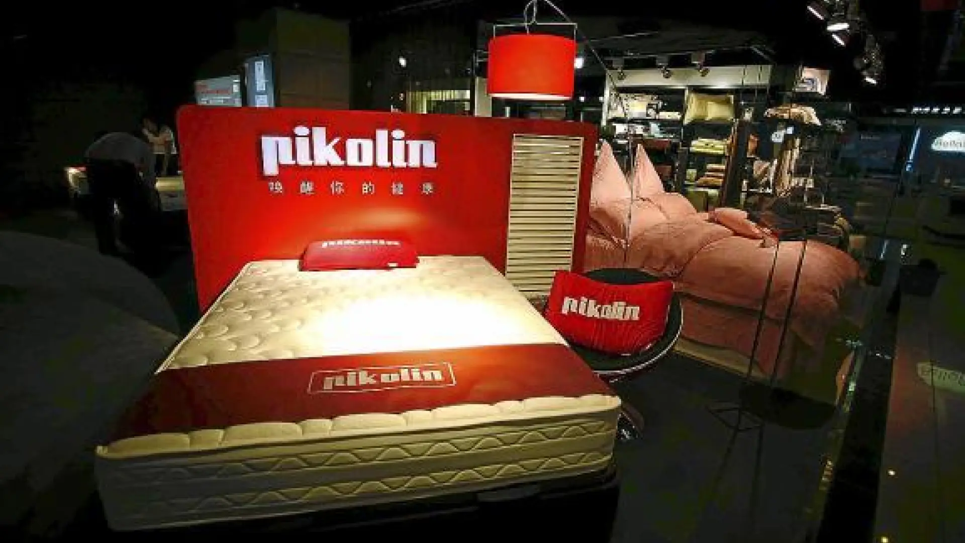 Pikolin inaugura su primera tienda en China