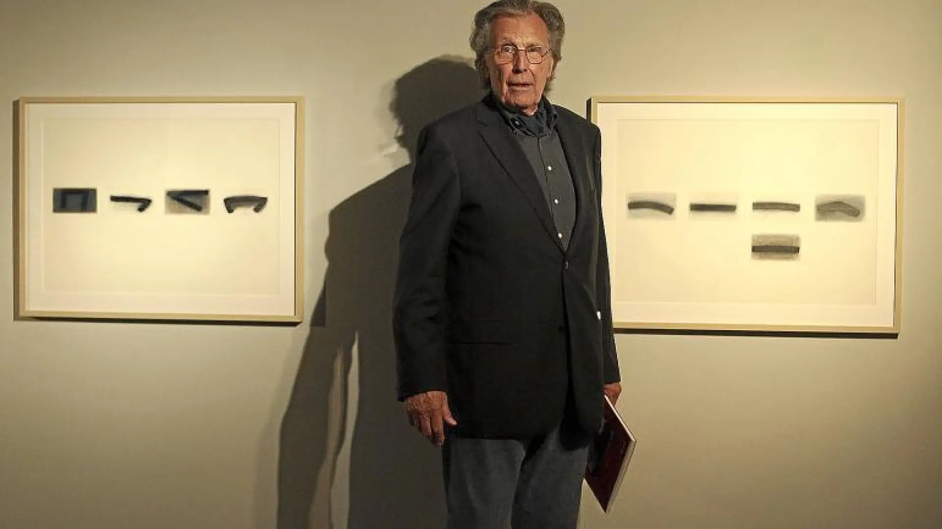 El artista alemán Erwin Bechtold desvela su proceso creativo más íntimo ...