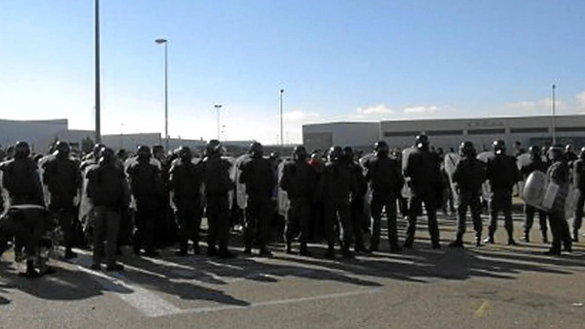 GM no trabajará mañana después de tres días de huelga y crispación en ...