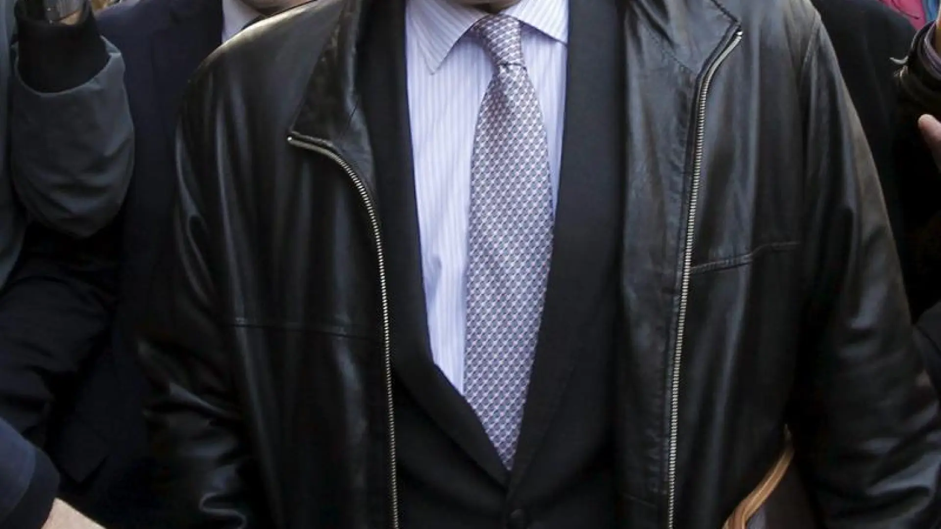 Interior advierte a Garzón que si su escolta va en autobús se le podría ...