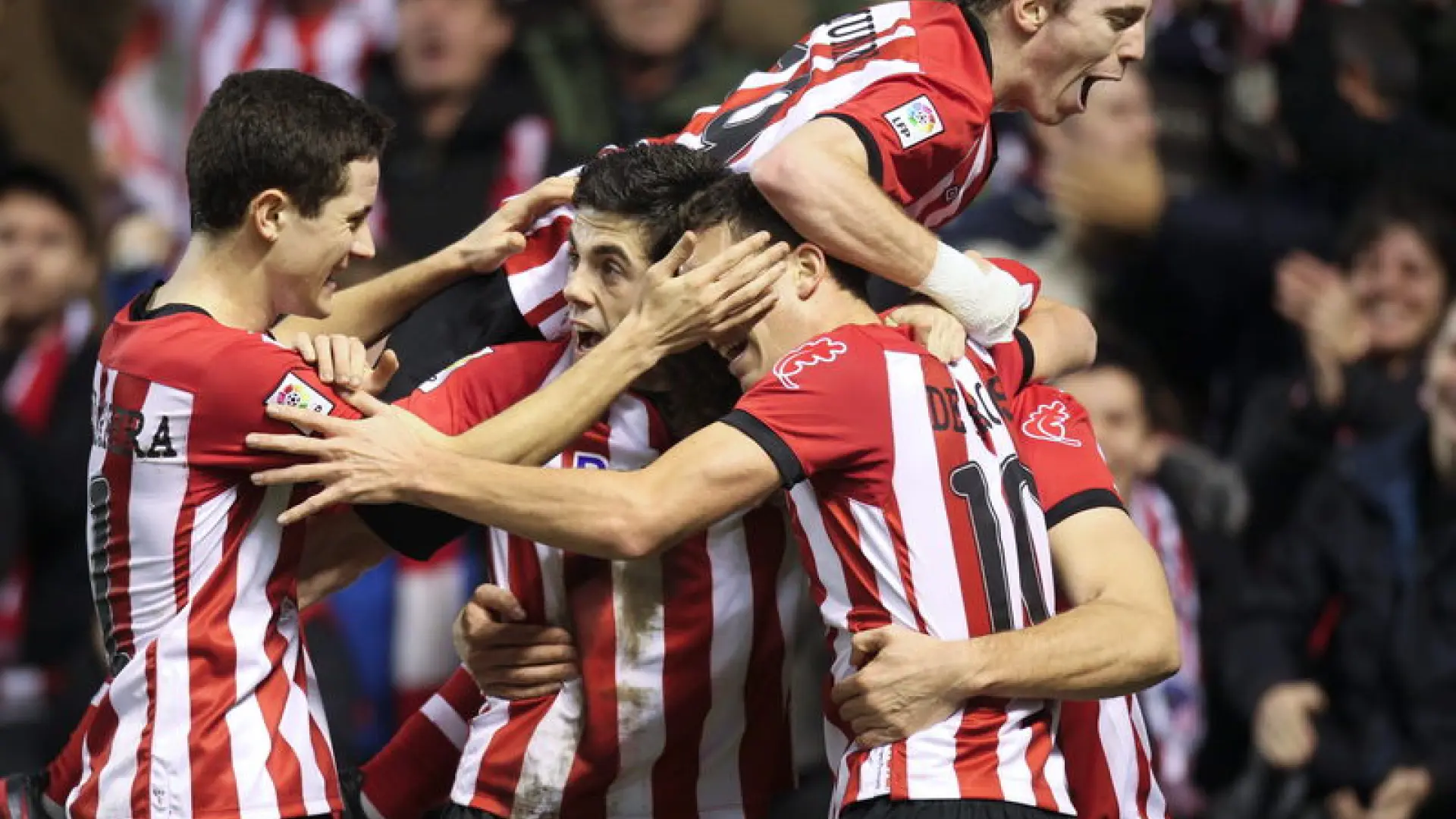 El Athletic no hace concesiones al regreso de Caparrós y cobra ventaja